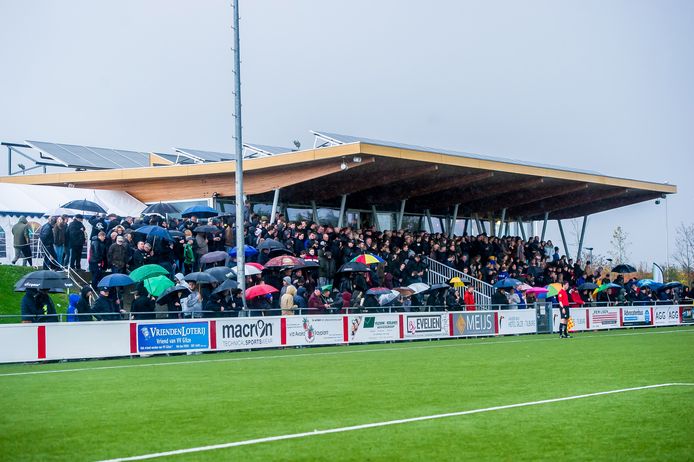 VV Gilze gooit de club op slot na coronabesmettingen onder spelers ...