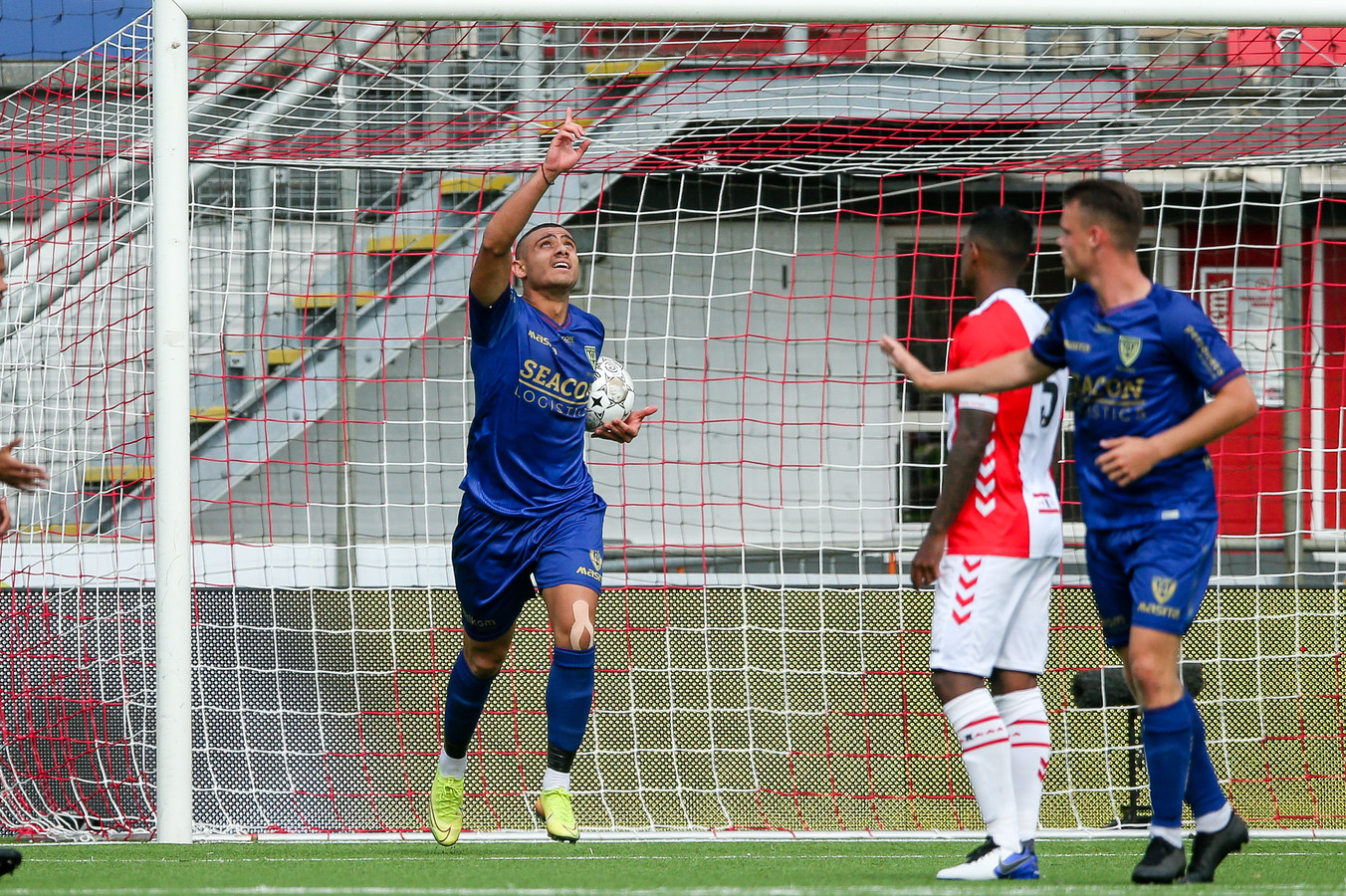 Heracles en FC Twente hofleverancier Elftal van de Week | Foto | AD.nl Heracles en FC Twente hofleverancier Elftal van de Week | Foto | AD.nl
