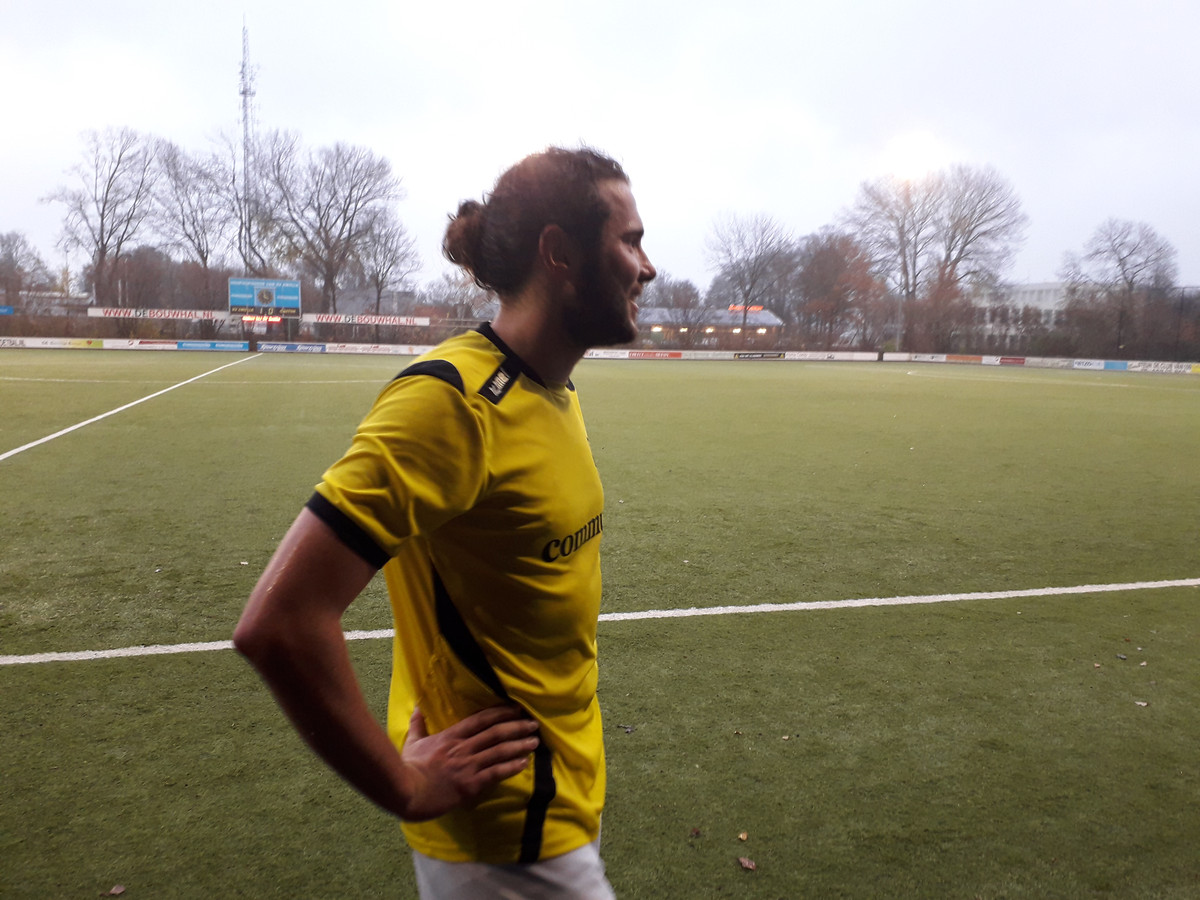 Cultheld Venema bezorgt SV Zwolle belangrijke driepunter tegen KCVO ...