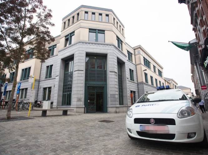 Meubelketen WEBA opent eerste vestiging in Limburg: “20 miljoen euro ...