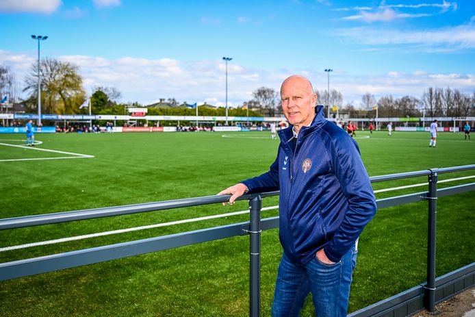 Ronald Klinkenberg bewijst opvolger bij DCV een dienst: ‘Ik zou dit ...