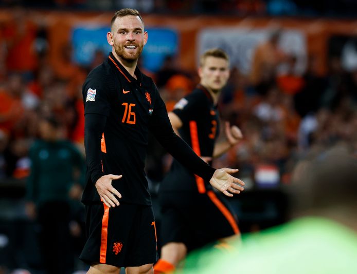 Vincent Janssen tekent vandaag bij Royal Antwerp FC | Nederlands ...