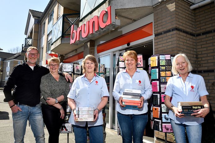 Nog vier dagen en dan stoppen Lex en Jeanette na 26 (!) jaar met Bruna ...