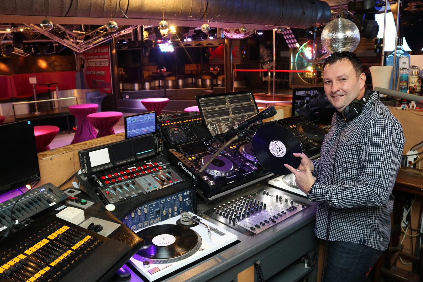 Discotheek Millennium lanceert Bed & Drink: overnachten boven de ...