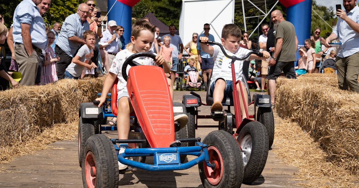 IN BEELD. Fanfare, Kids Tractor Race, en meer! Pulderbos viert 750 ...