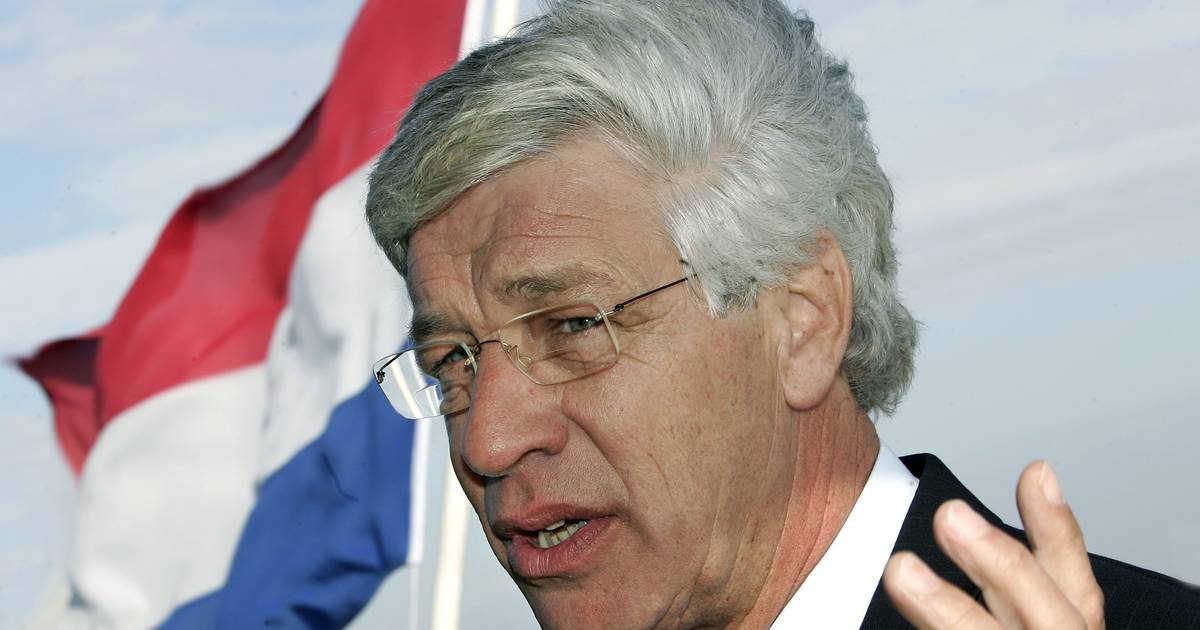 Oud-korpschef Wiarda overleden | Binnenland | gelderlander.nl