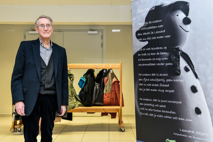 Voormalig gemeentesecretaris en dorpsdichter Leonard Segers op 75 ...