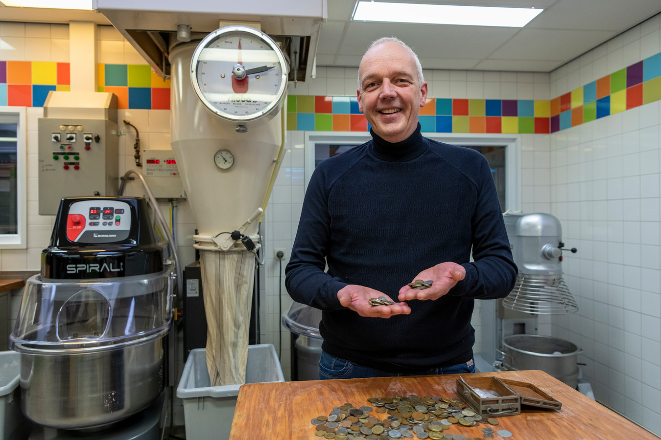 Verzamelaar John is altijd alert, want: ‘Valsemunterij is van alle ...