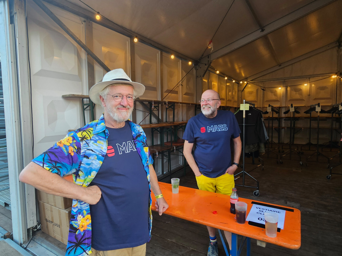 IN BEELD. 40ste Antilliaanse Feesten gestart onder stralende zomerzon ...
