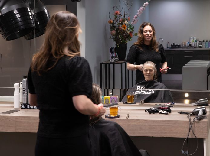 Kappers zijn 'vergeten' afspraken beu en vragen steeds vaker ...