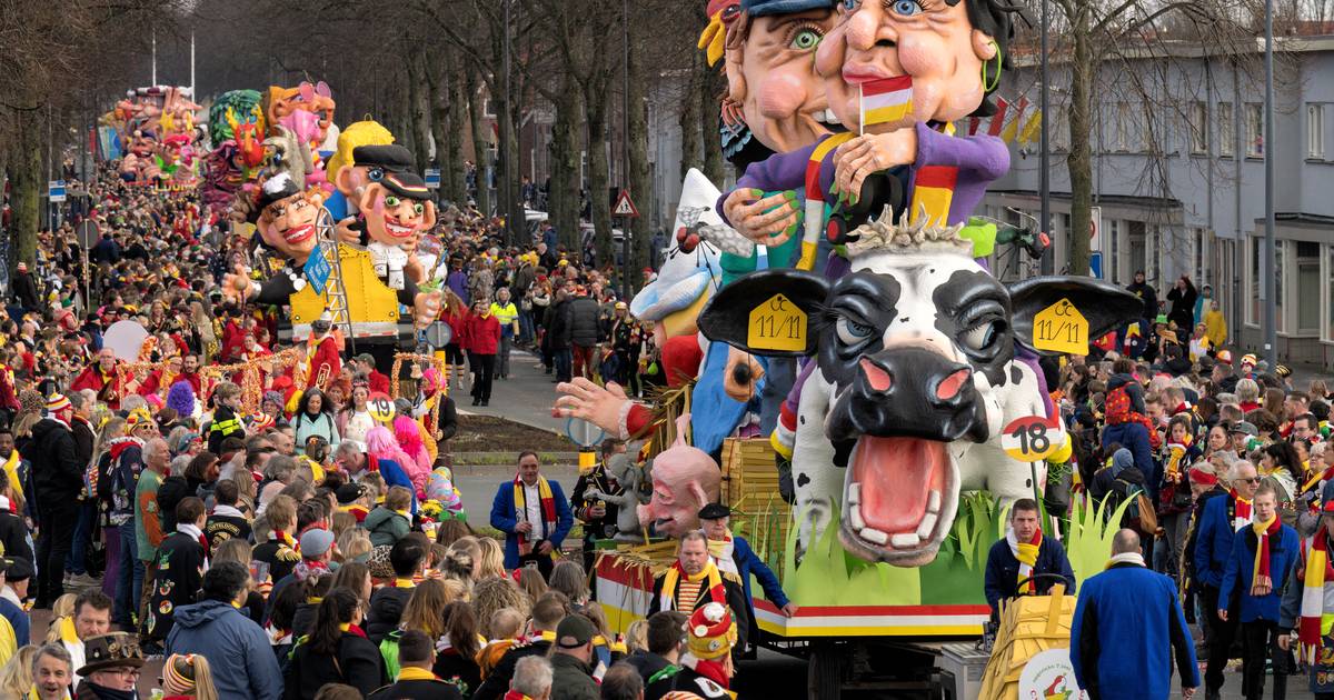 Caroline van der Plas rijdt op een koe door Oeteldonk, massale ...