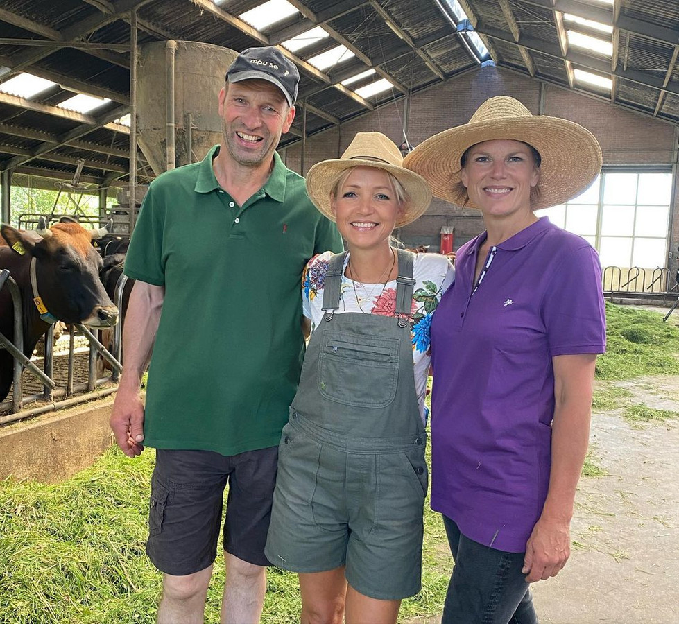 Liefde is er nog altijd! Maud en Evert stralen op boerderij van Yvon ...