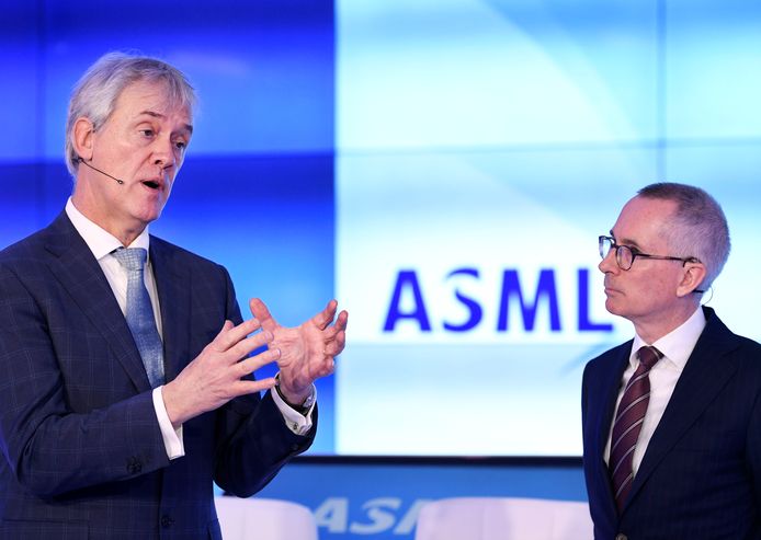 Bonussen verhogen salaris over 2019 van ASML bestuurders fors | ASML ...