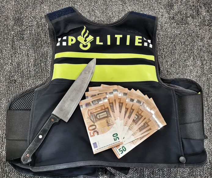 Hardere Aanpak Messenbezit Op Goeree Overflakkee Boete Van Duizend