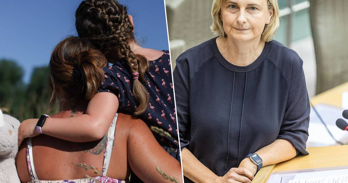 Crevits laat onderzoeken of Sofie (7) voldoende beschermd werd tegen seksueel misbruik: “Ik lig ...