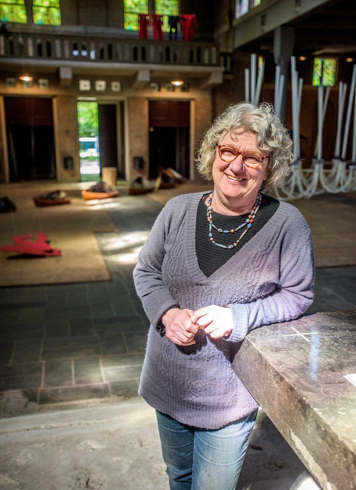 De Troostvloot meert aan in Vredeskerk, expositie van Ellen Rijk ...