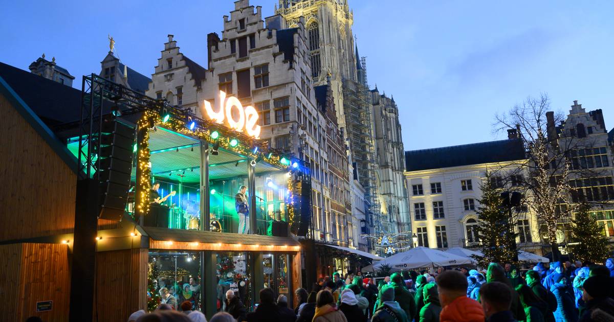 Kerstmarkt in Antwerpen officieel geopend, sfeer en gezelligheid in Joe ...
