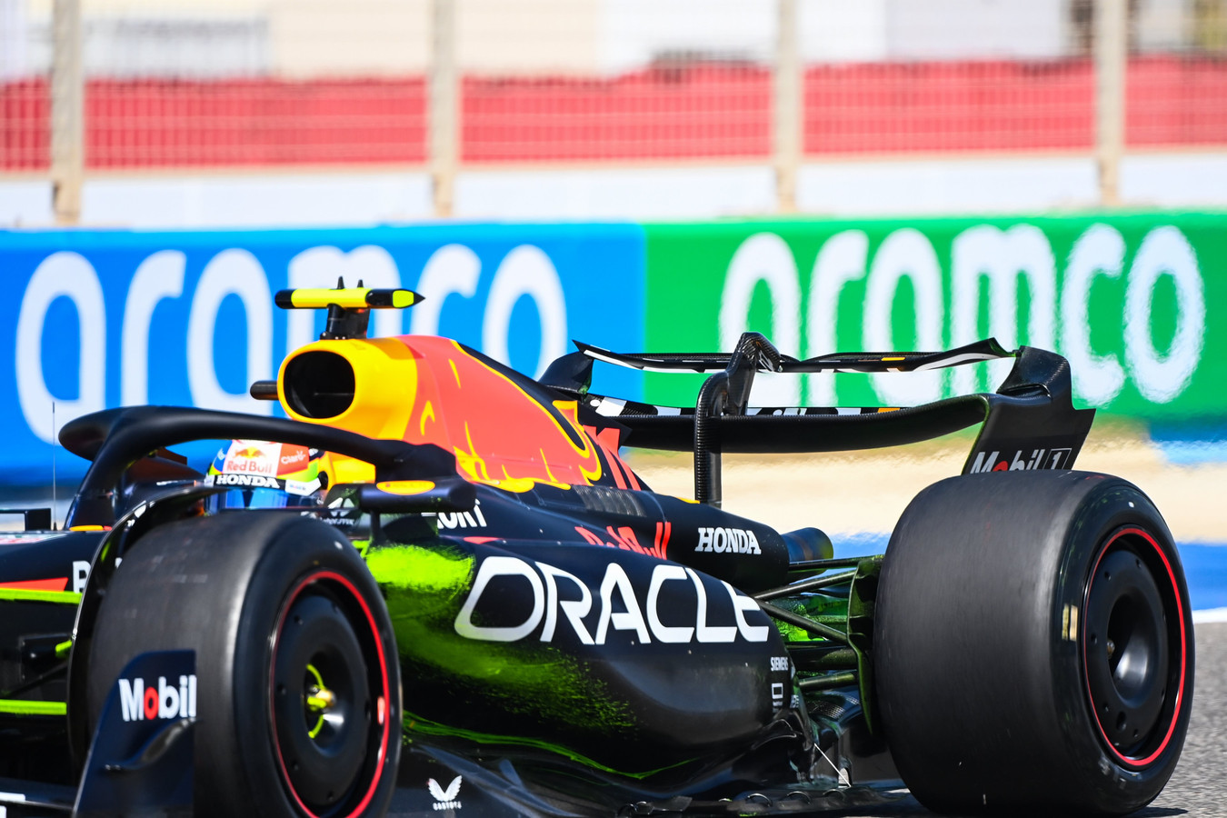 Hoe ziet een raceweekend eruit? Wat betekenen de verschillende vlaggen ...