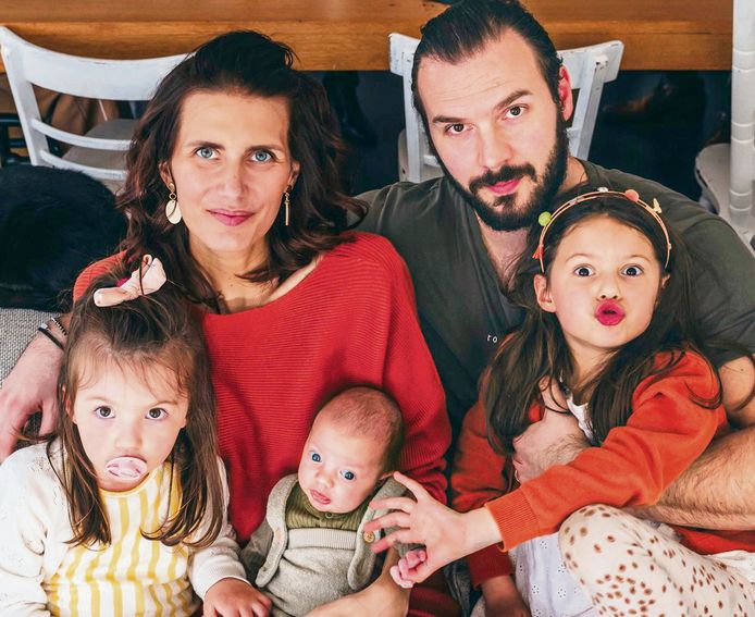 COLUMN. Lara Switten, strijdt tegen kanker en viert de verjaardag van ...