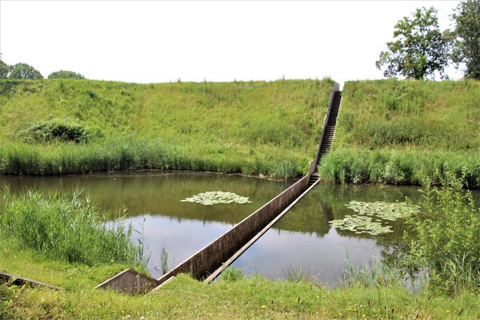 Fort de Roovere: nog meer water in de gracht | Bergen op Zoom | bndestem.nl