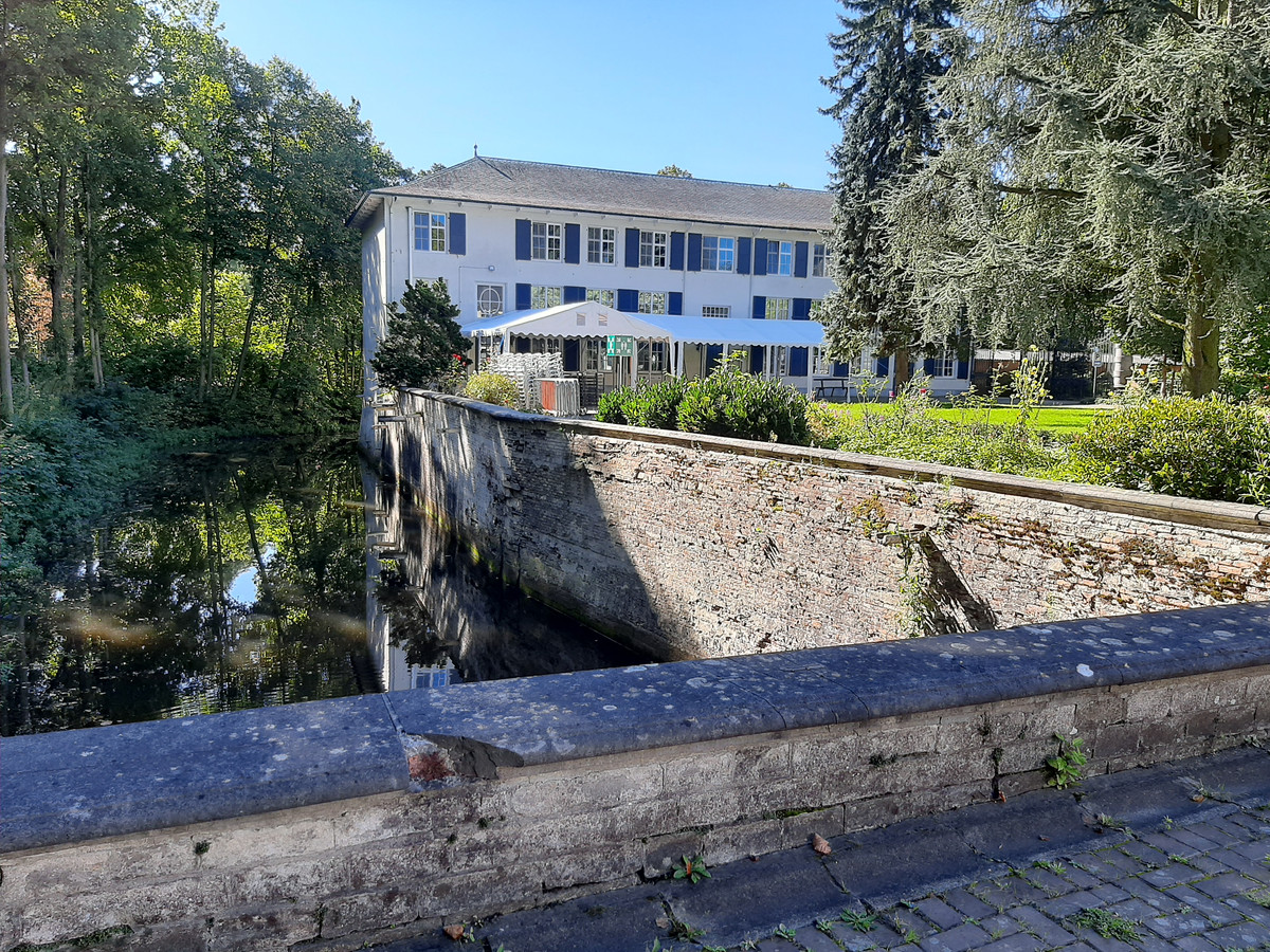 Pop-up kerstgeschenkenwinkel Hof Zevenbergen opent vrijdag de deuren ...