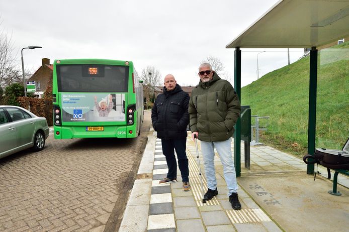 Bushalte pas na drie aanpassingen goed toegankelijk voor mensen met ...