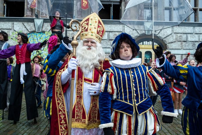 Sinterklaas denkt dat stout kind zijn vader heeft opgegeten: “Hij heeft ...