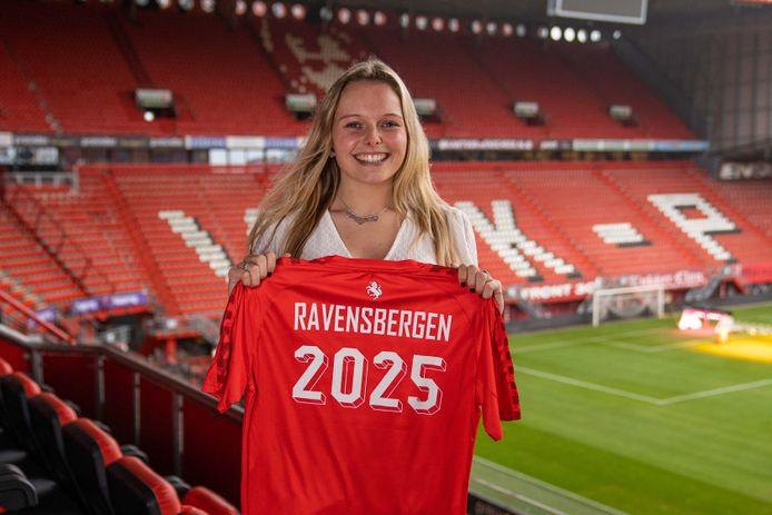 Aderlating voor ADO Vrouwen: Jaimy Ravensbergen (21) vertrekt na dit seizoen naar FC Twente ...