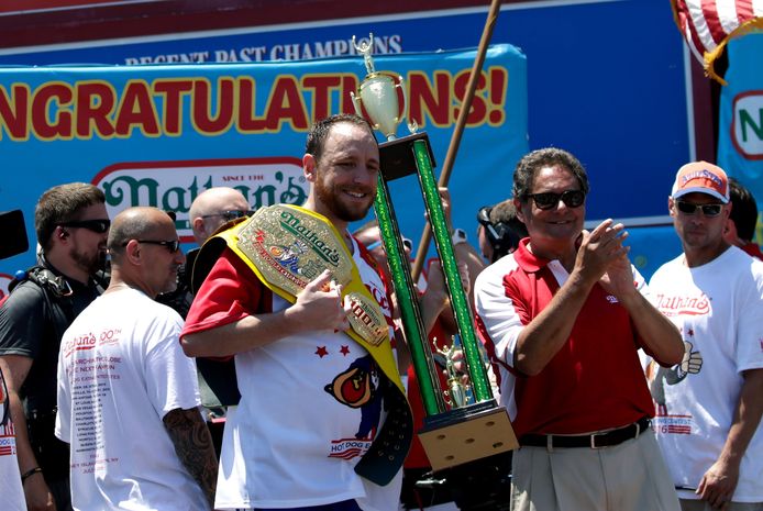 Eetkampioen: recordhouder Balense reus-uitdaging opnieuw wereldkampioen ...