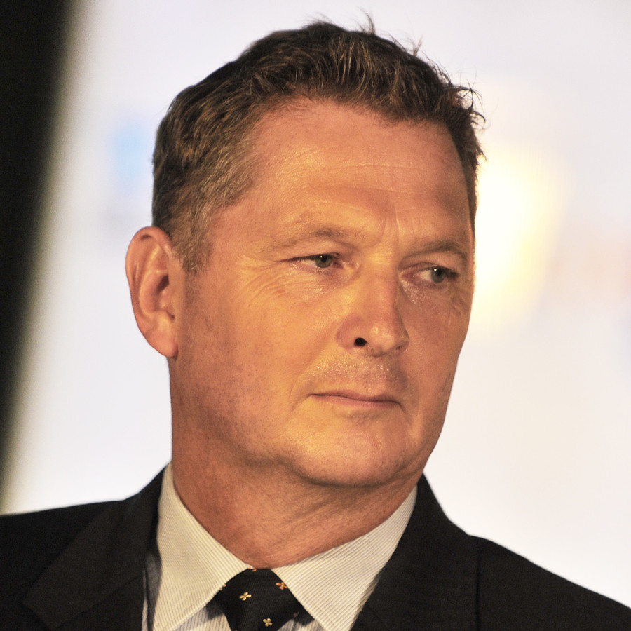 Zeeuws Kamerlid Bosman over kazernekwestie: kabinet moet dilemma zelf ...