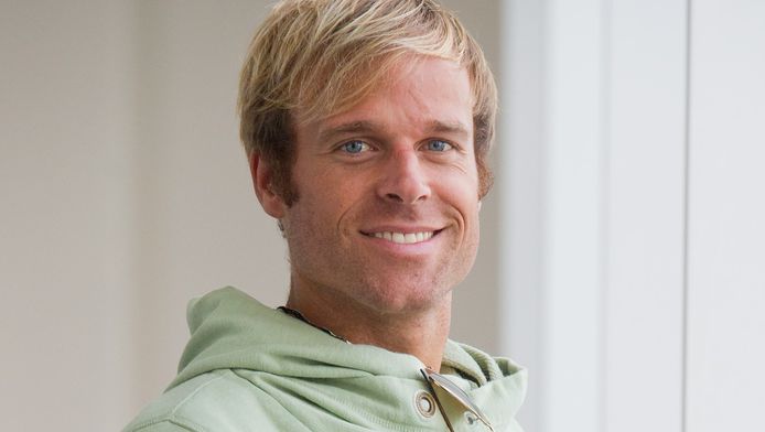 Nicolas Liébaert wordt schansspringer | TV | hln.be