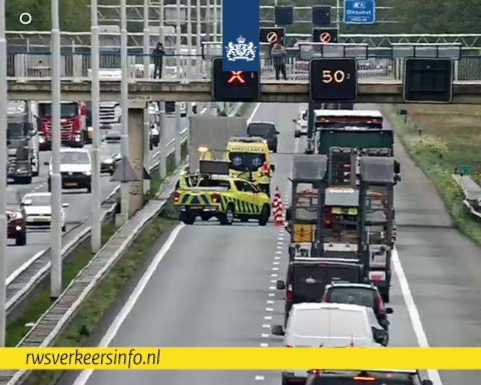 Ongeluk op A58 bij Oirschot zorgt voor forse vertraging | Oirschot | AD.nl