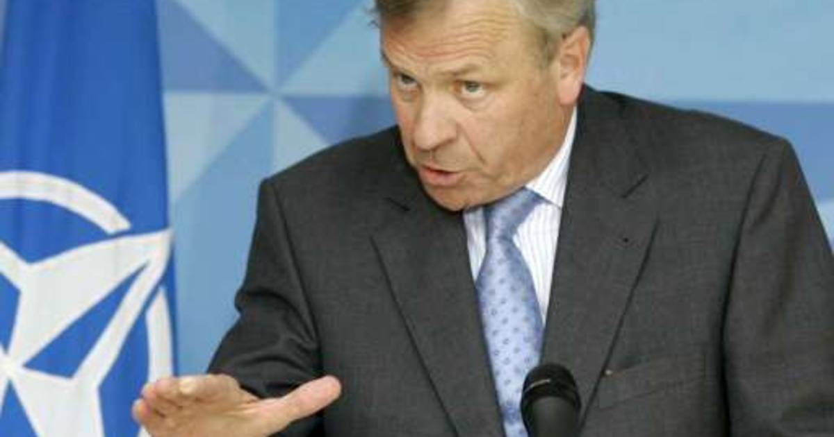 De Hoop Scheffer: "Terugtrekking nog niet op terrein zichtbaar ...