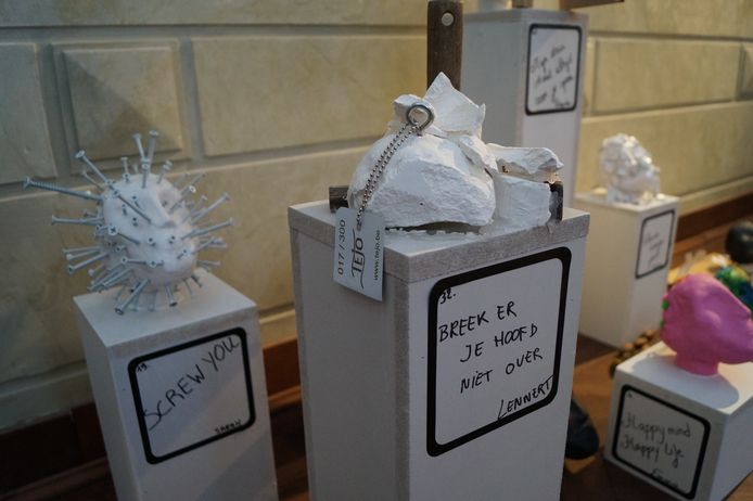 Flip Kowlier opent expo ten voordele van therapiehuis voor jongeren: “Enorm verrast door de ...