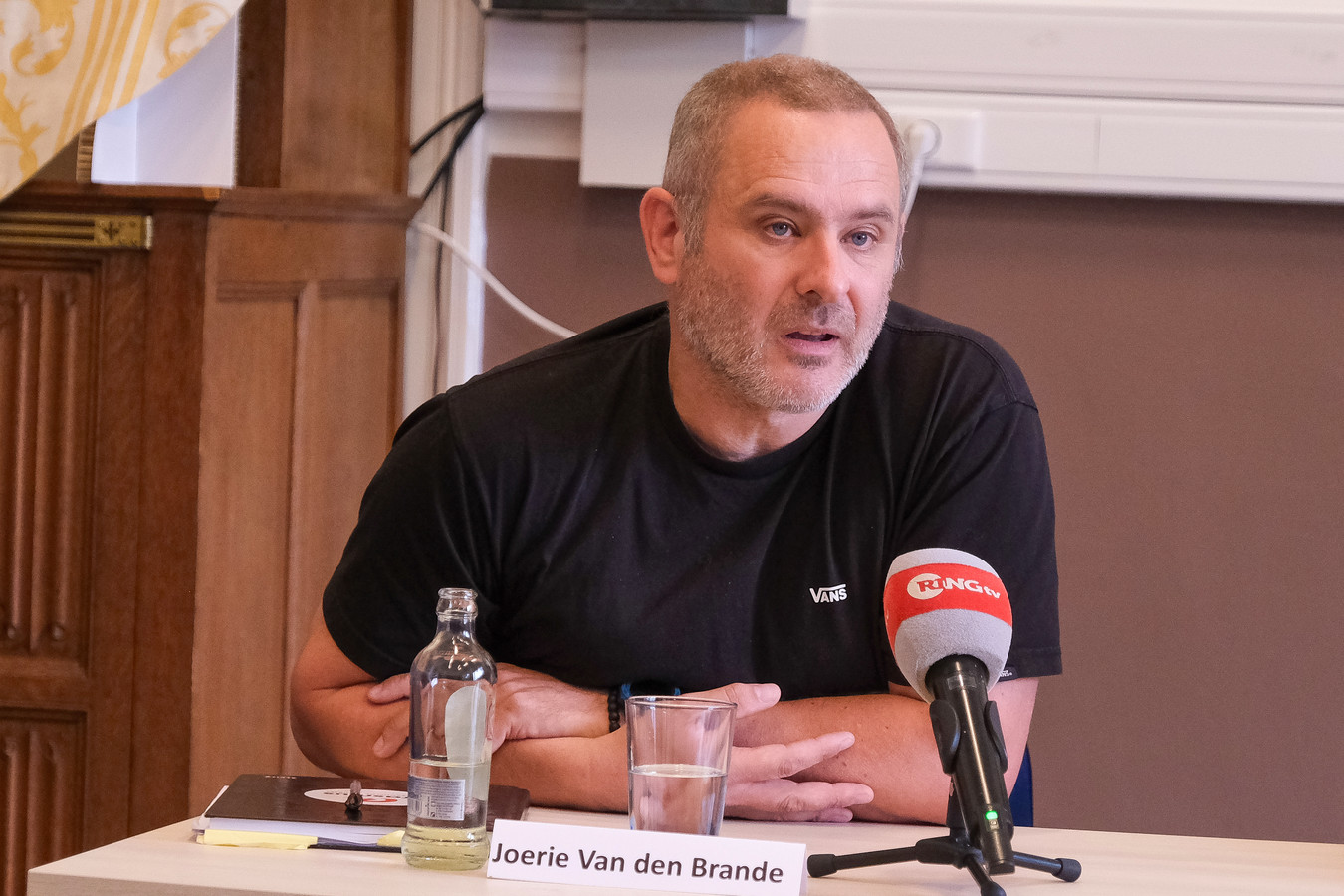 N-VA, Vooruit en VLAM als Team Burgemeester naar kiezer ...