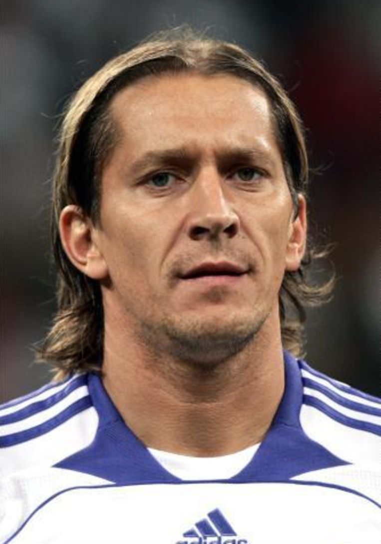 Michel Salgado gaat na tien jaar weg bij Real Madrid | De Morgen