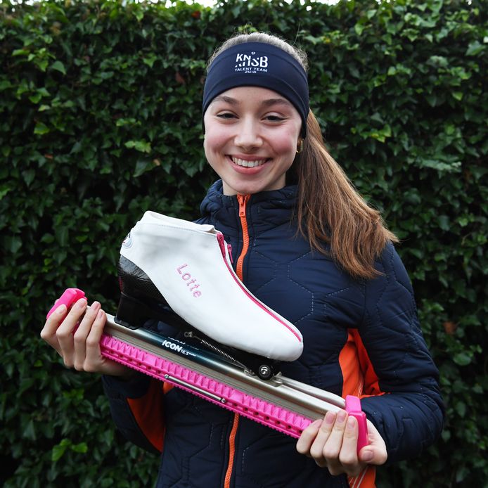 Tilburgs schaatstalent Lotte Groenen liet zich niet afleiden door al ...