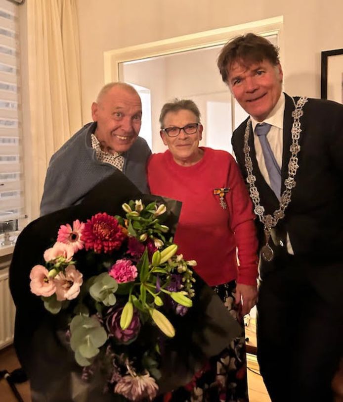 Lintje voor Bavelse Anny Feskens (73), voor jarenlange inzet als ...