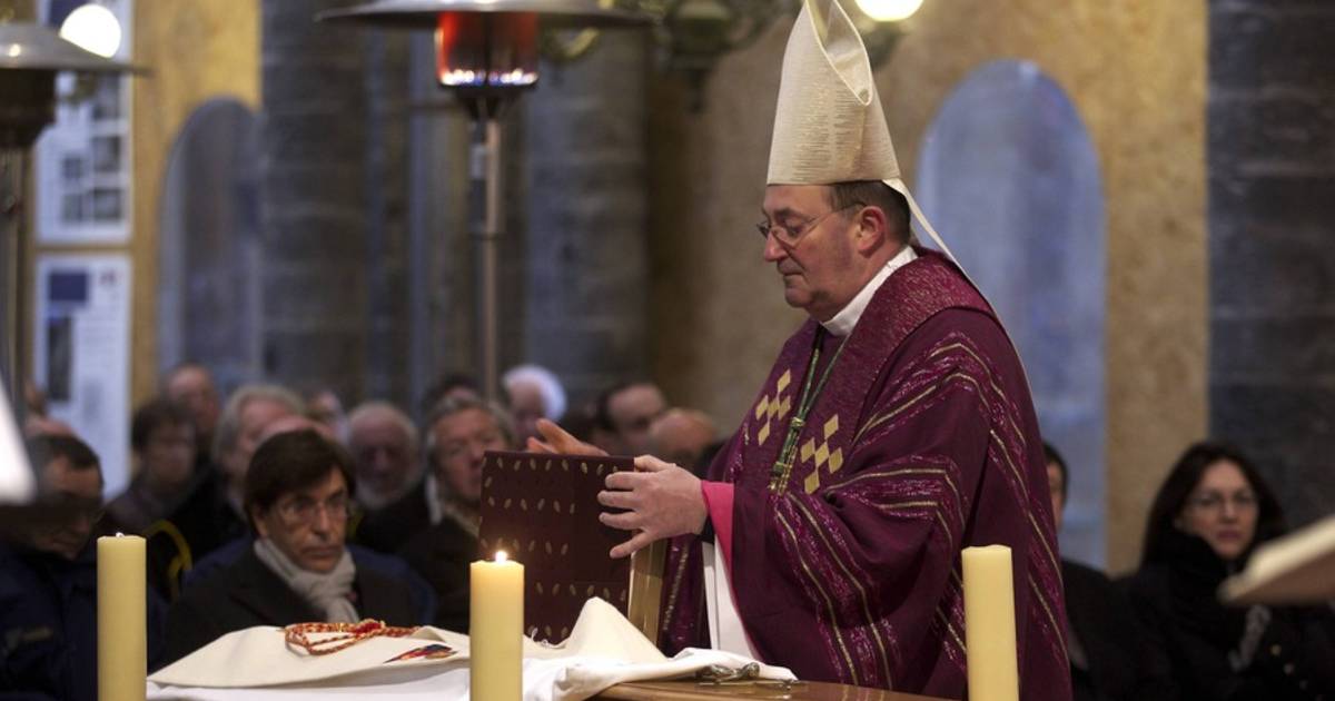 Tournai a dit adieu au cardinal Julien Ries | Belgique | 7sur7.be