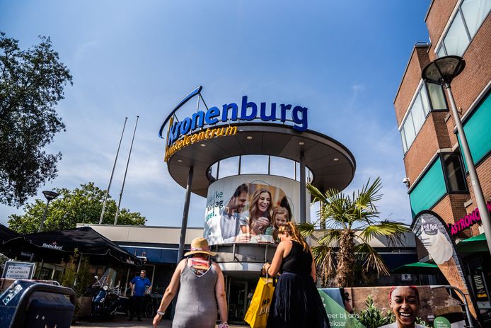 Wereldhave broedt op honderden woningen bij modernisering van ...