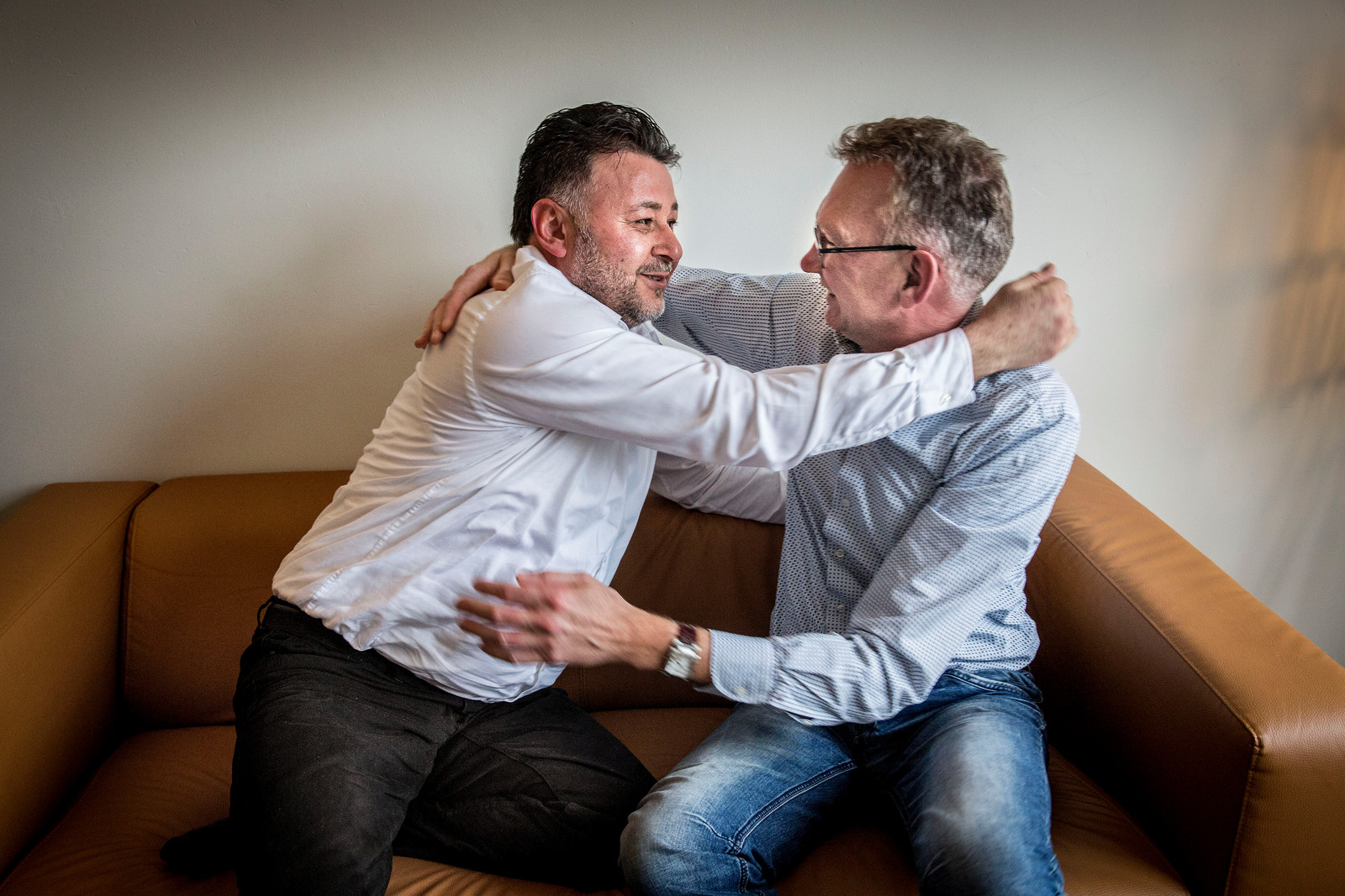 Frans werd gered door Mustafa bij de tramaanslag in Utrecht. Nu zien ze ...
