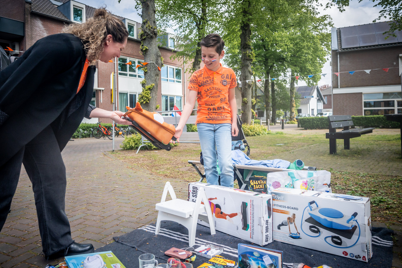 Koningsdag in Escharen is een kinderfeest voor jong en oud: ‘Ik heb ...