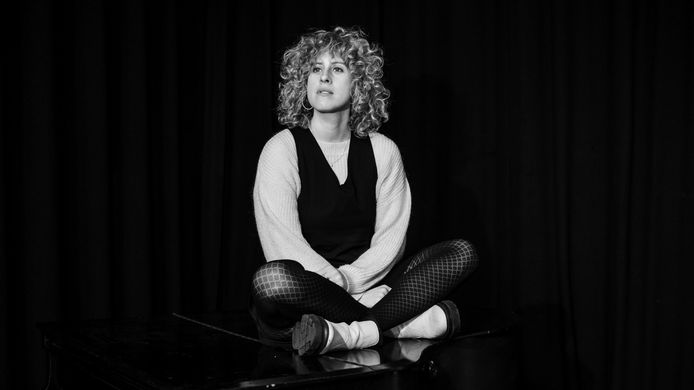 Karlijn (37) kreeg een burn-out en zat een jaar thuis: ‘Je vraagt je af ...