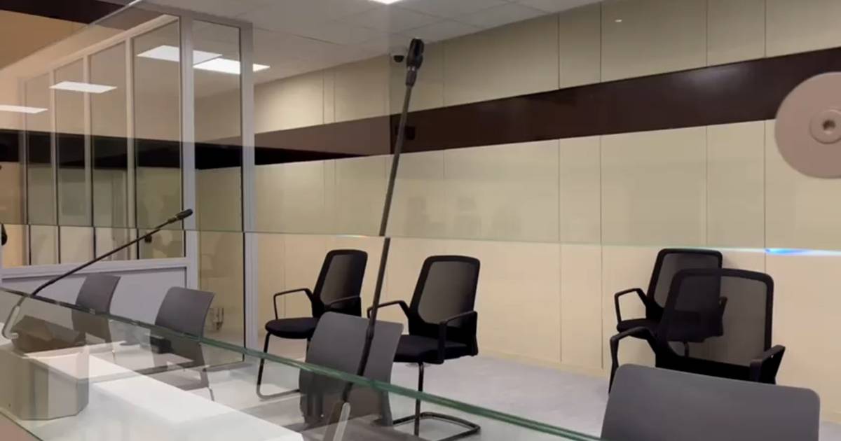 Zo ziet de nieuwe ‘glazen box’ voor terreurproces eruit | Binnenland ...