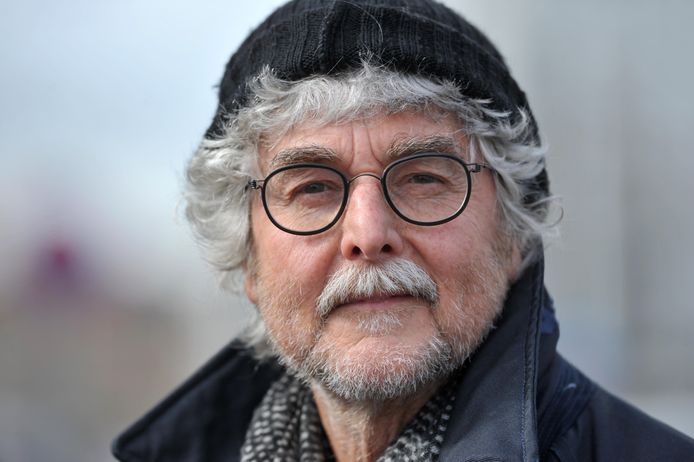 Kas Stuart (1947-2022): begaafd kunstenaar, bekend van zijn bijzondere ...