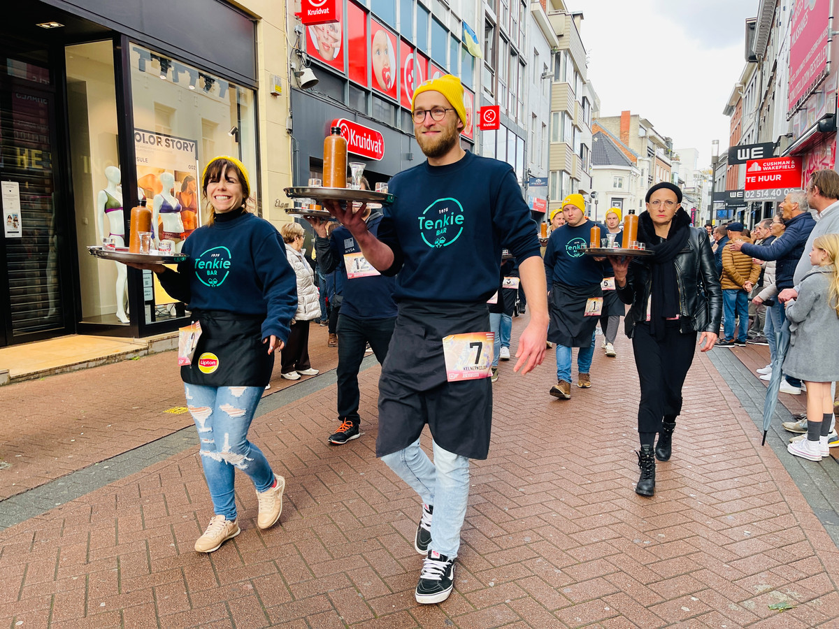 IN BEELD. Zo leuk was de 33ste editie van de Hasseltse Jenverfeesten | Foto | hln.be