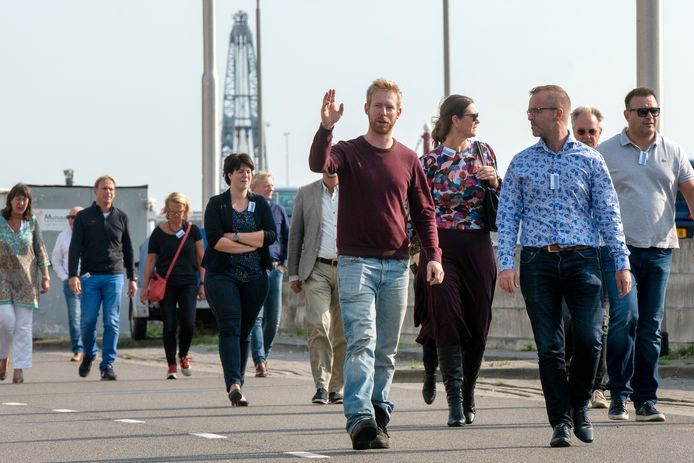 Arnhemse ondernemers willen af van pooiers en straatracers bij hun ...
