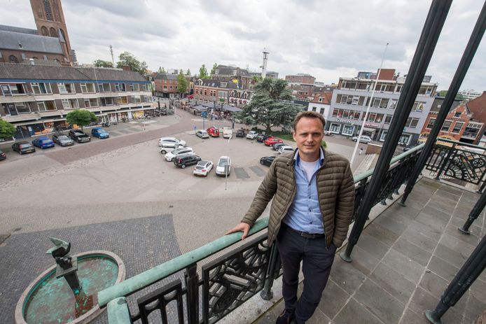 Directeur Hengelo Promotie Wouter Reinders is (te) zwaar beschadigd ...