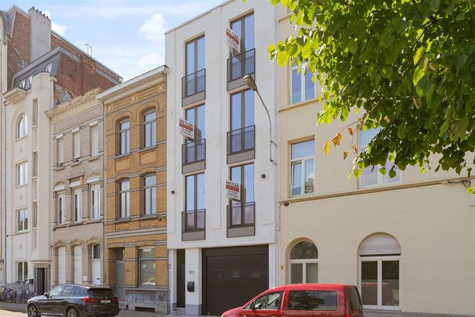 Op huizenjacht in Vlaanderen: woon je graag in het groen, maar toch vlak bij grote wegen? Dan ...