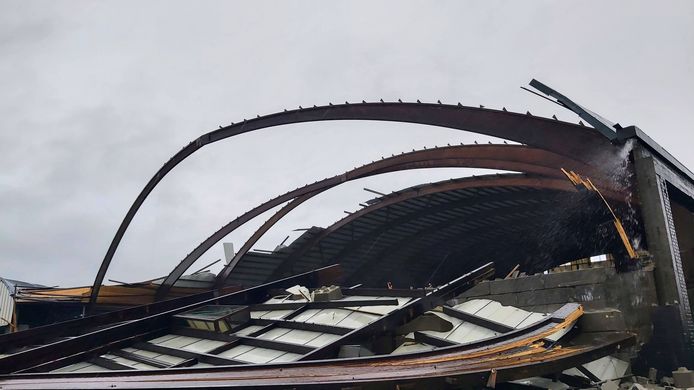 OVERZICHT. Storm Ciarán laat spoor van vernieling achter in Vlaanderen ...